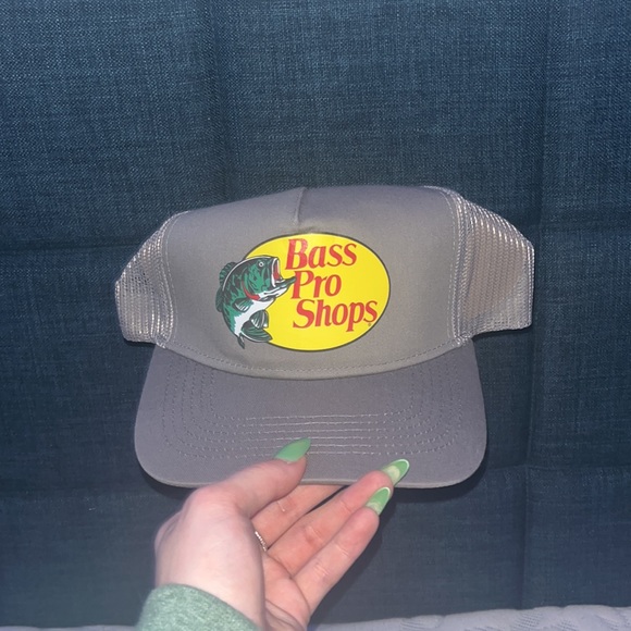 Bass Pro Shops | Accessories | Two Brand New Bass Pro Shop Hats For ...